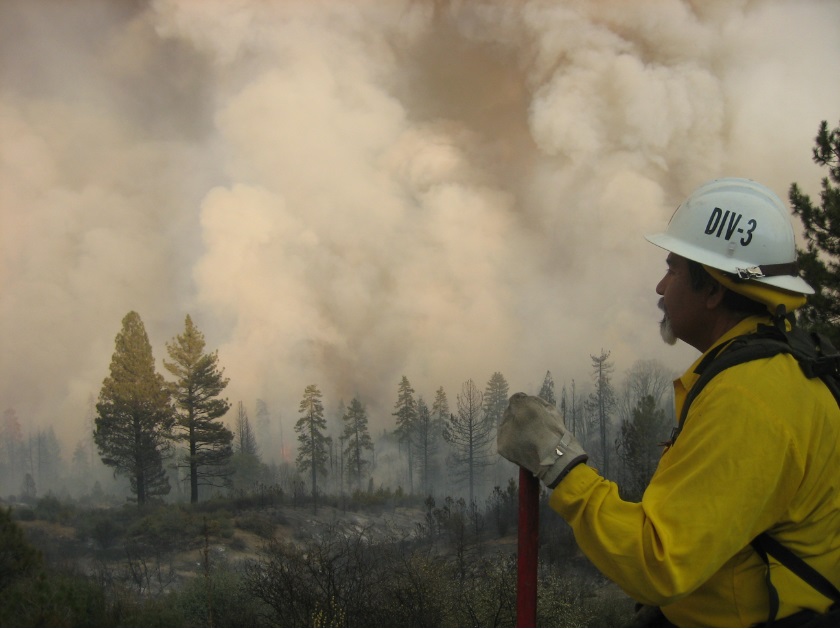 Rough Fire Nearly 50,000 Acres, Smoke Still A Concern | Sierra News Online